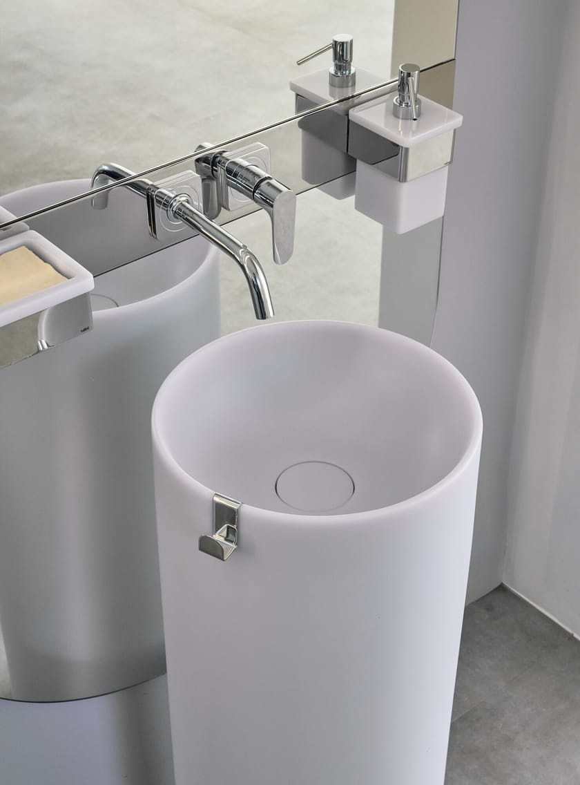 VEXO Handrinse basin By Vallvé