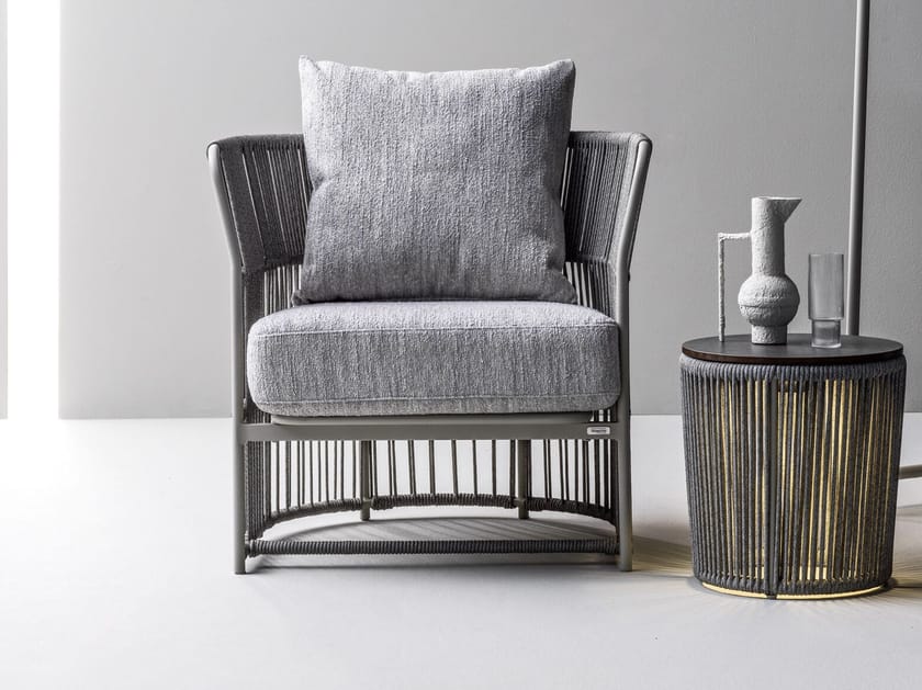 TIBIDABO Easy chair with synthetic fiber weaving By Varaschin | design ...