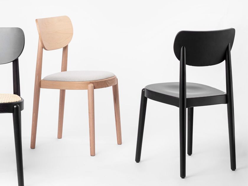 CAORLINA Chair in beech wood with Vienna straw seat By Venedia | design ...