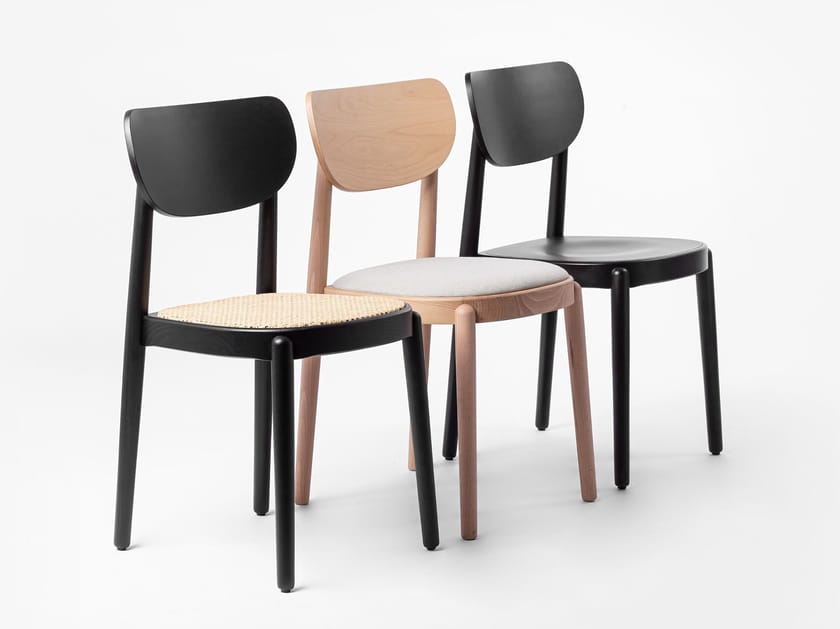 CAORLINA Beech chair with padded seat By Venedia | design Venedia studio