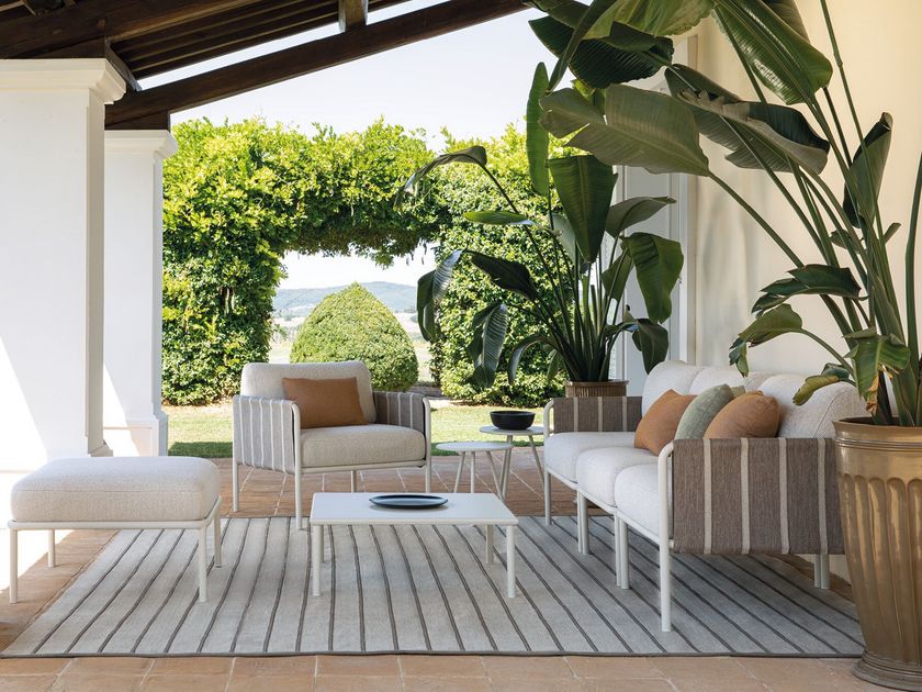 HAMPTONS Garden armchair By Vermobil