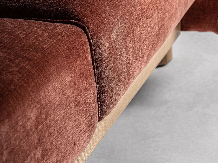 CARLTON Sofa By Vical Home