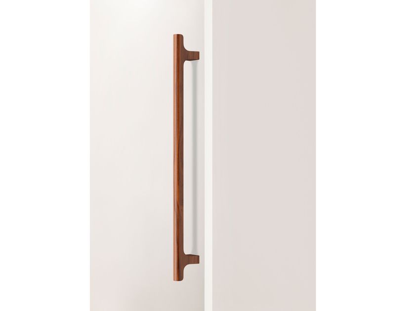HINOKI BIG Walnut furniture handle / pull handle By Viefe