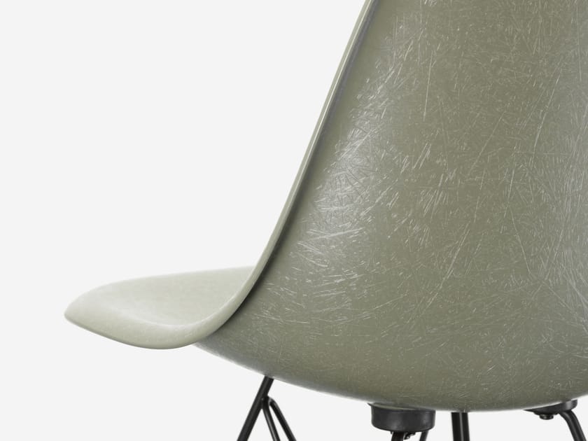 EAMES FIBERGLASS STOOL HIGH Stool By Vitra | design Charles & Ray Eames