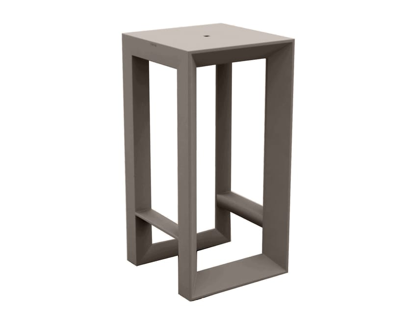 FRAME Square polyethylene high table By Vondom