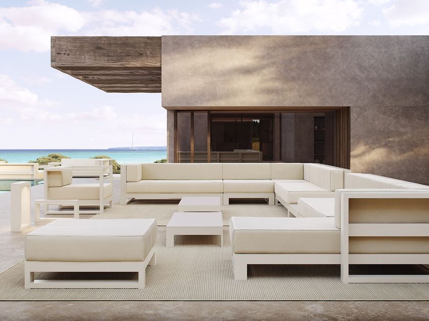POSIDONIA Garden side table By Vondom