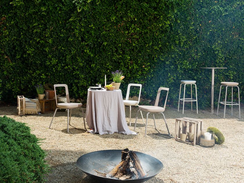 W-2020 OUT | Chair Stackable garden chair By Wagner