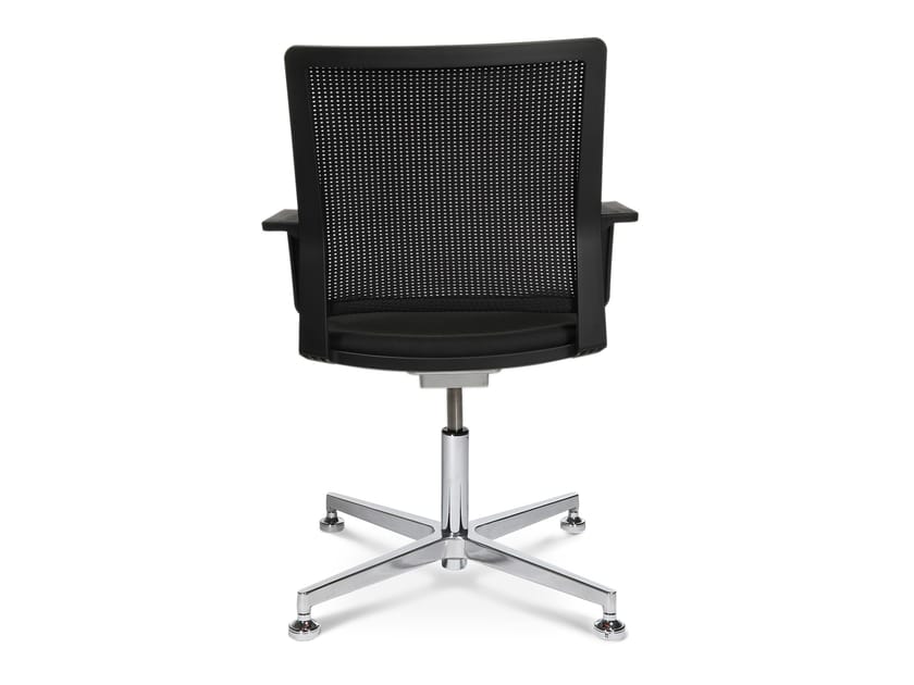 Swivel chair with 5-spoke base W70 3D By Wagner