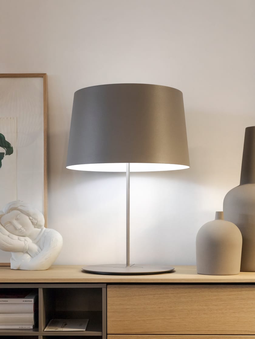 WARM Methacrylate table lamp By Vibia | design Ramos&Bassols