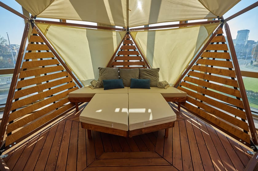 WIZDOME | Larch gazebo By Kupole