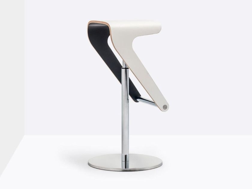 WOODY 495 Stool By Pedrali | design Odo Fioravanti