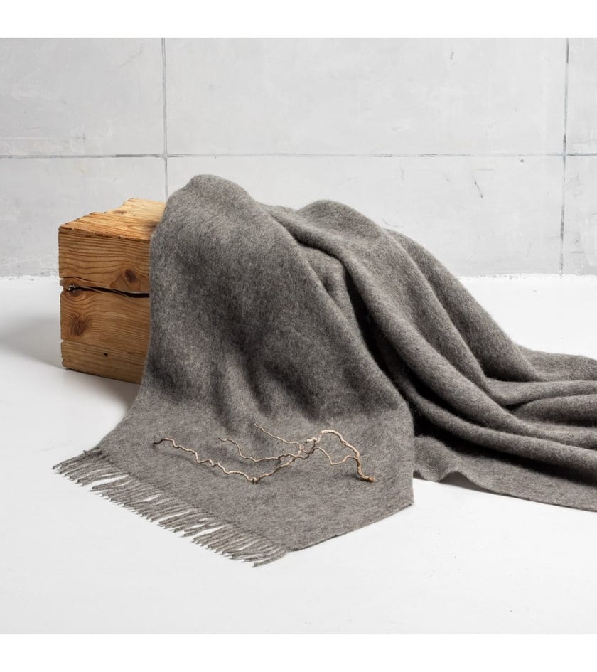 Solid-color Scandinavian wool blanket WOOL BLANKET By Namuos