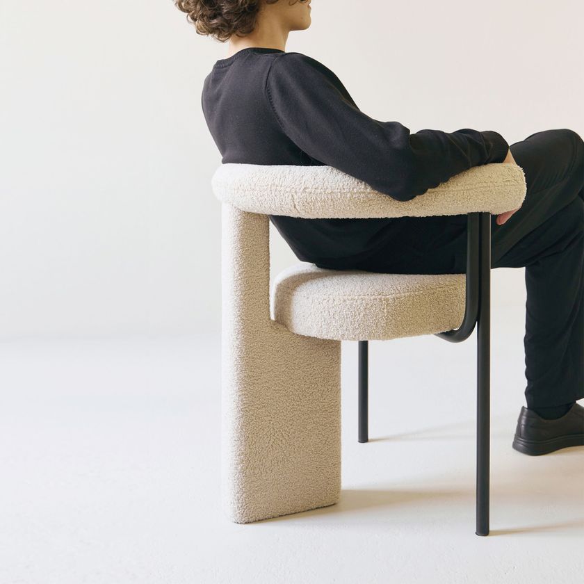 BALANCE Upholstered fabric chair with armrests By WOO