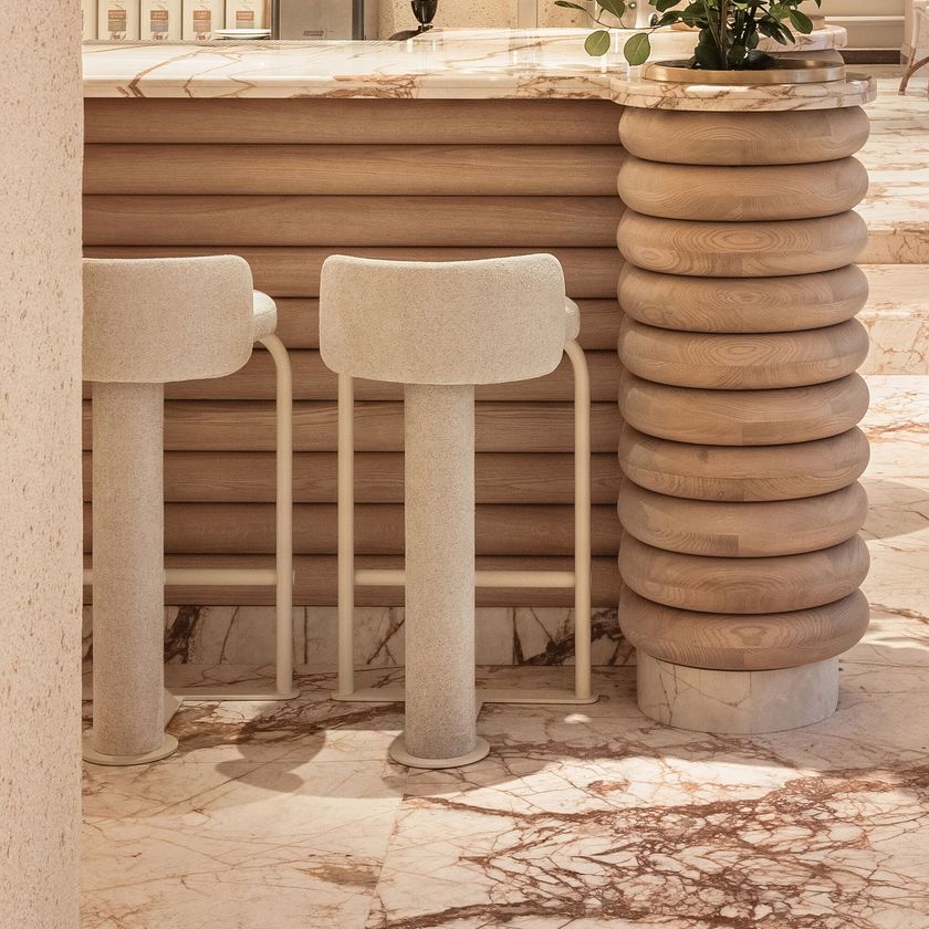 FOX COUNTER STOOL 凳子 By WOO | design Dmitry Kozinenko