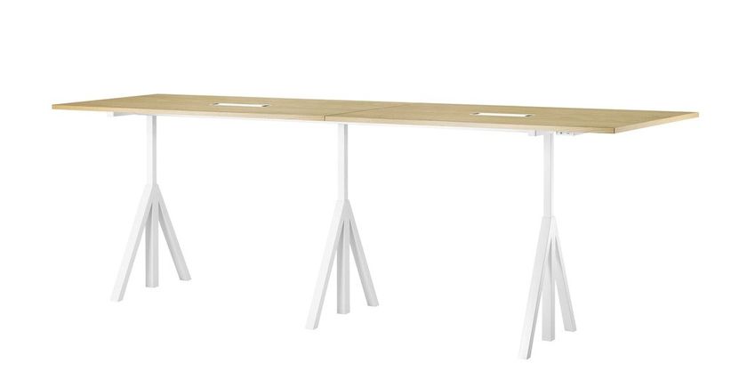 WORKS | Meeting table By String Furniture