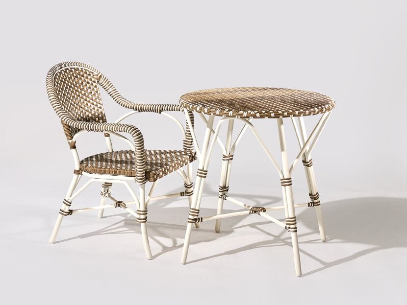 ADELE Table By Walters