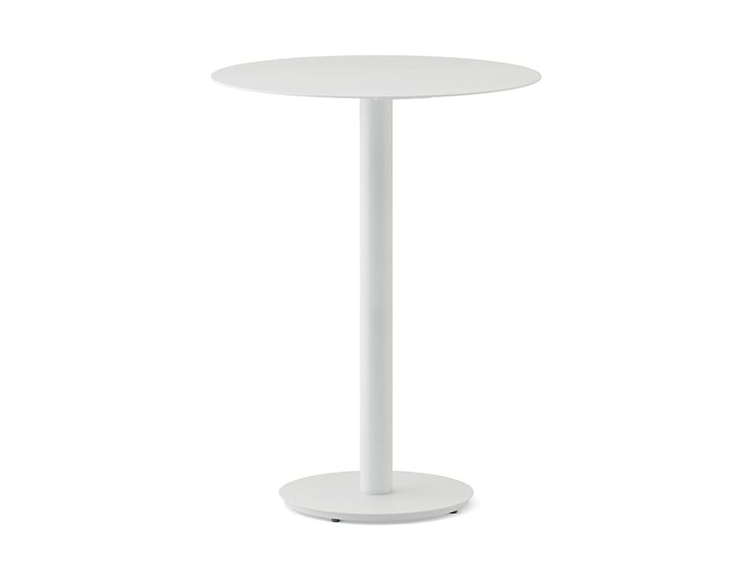 DESTIN SOLID Table By Walters