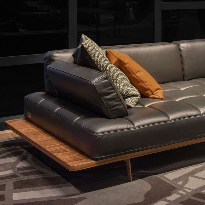 WE-029 Sofa By Wayne Enterprises Home Collection