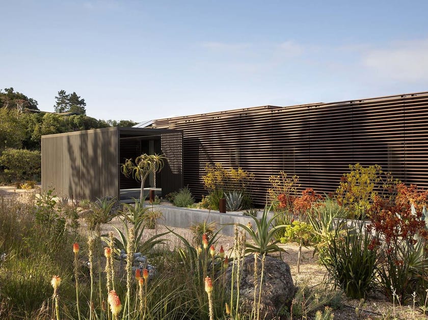 WOODN VERSATILIS JF15045 Composite wood solar shading By Woodn Greenwood