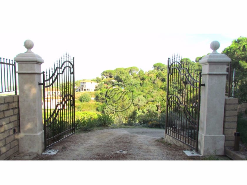 Portails | Clôtures et délimitations extérieures | Archiproducts