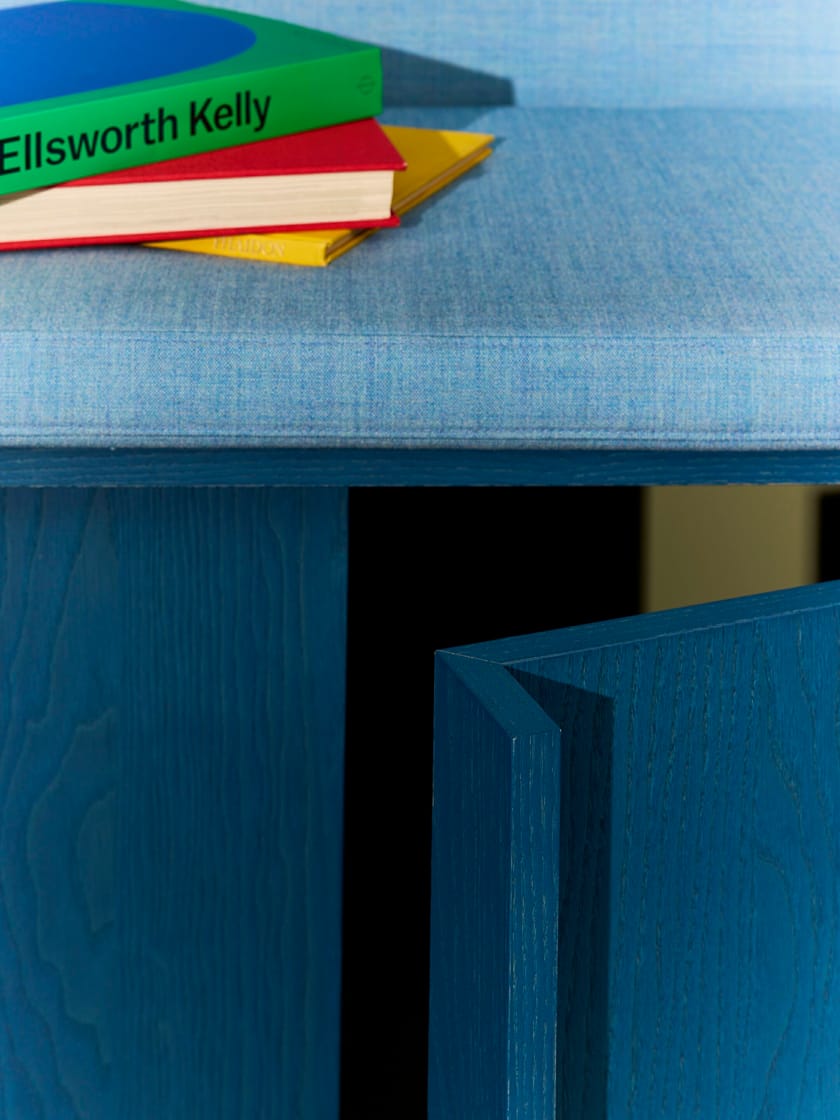 LAY-OUT Wardrobe By XILIA