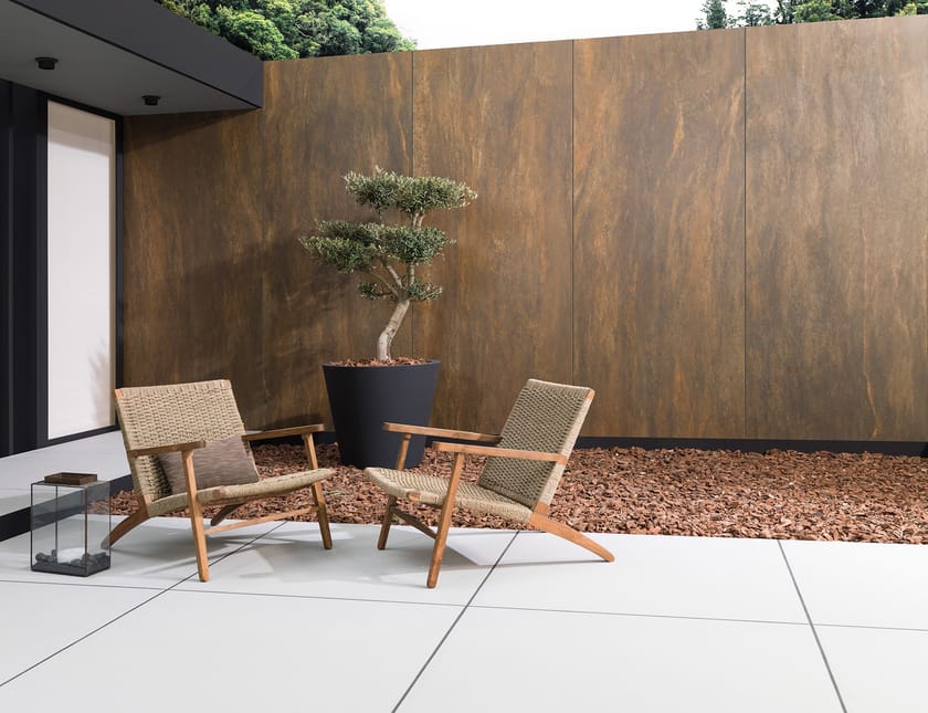 Pavimento/rivestimento in gres porcellanato effetto metallo XLIGHT ARCAN CORTEN By URBATEK