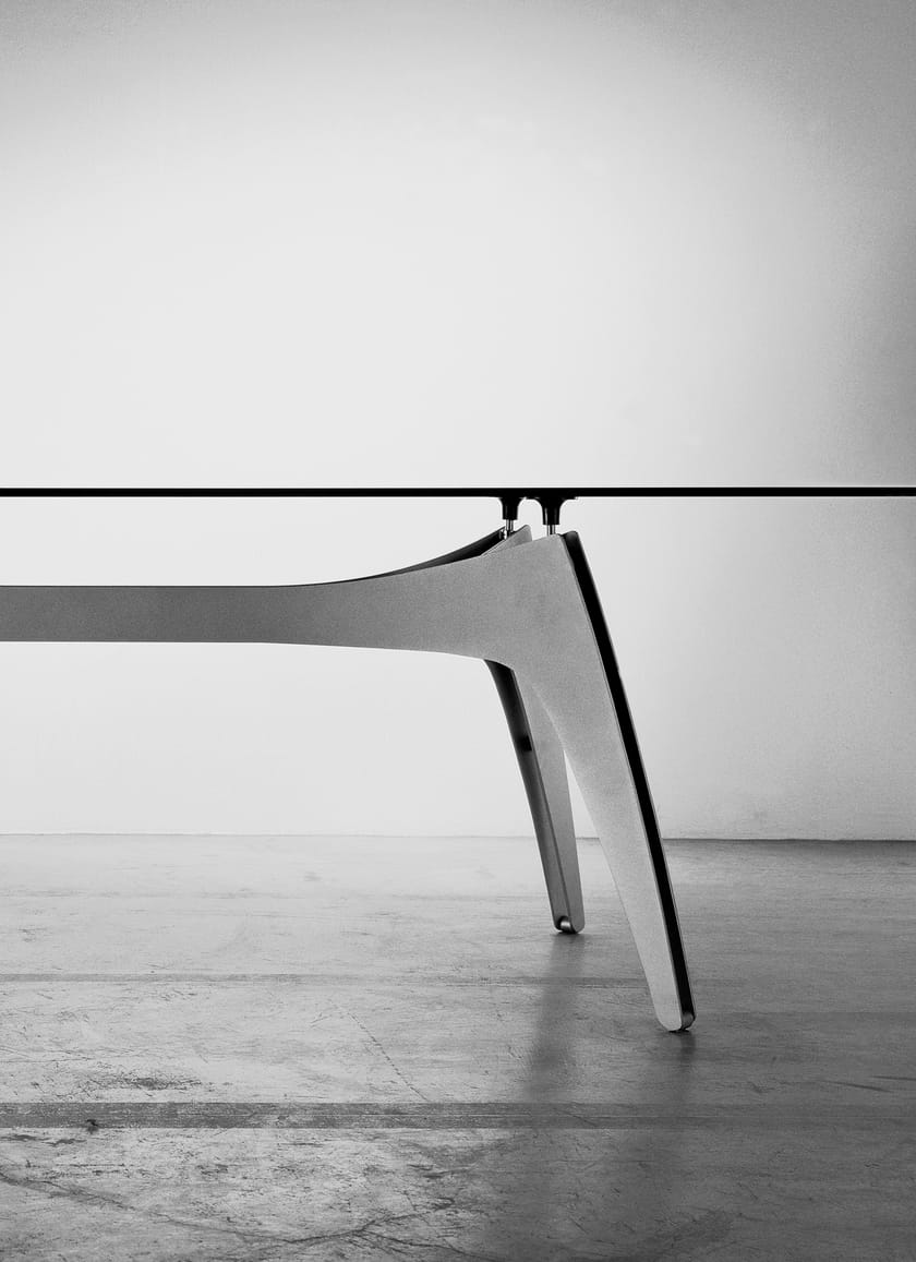 FORME Rectangular glass and steel table By Matrix International ...