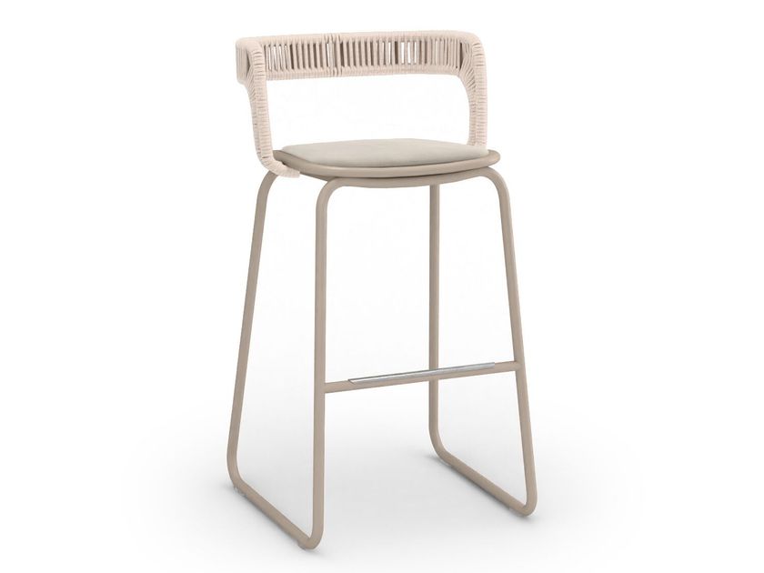 BARLA Garden stool By YAAZ | design angelettiruzza design