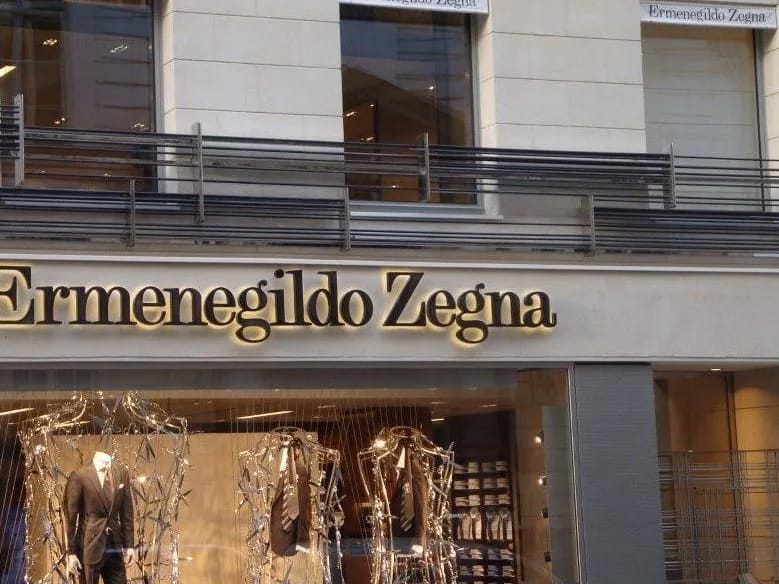 Letreros De Tiendas | Señalización Urbana | Archiproducts