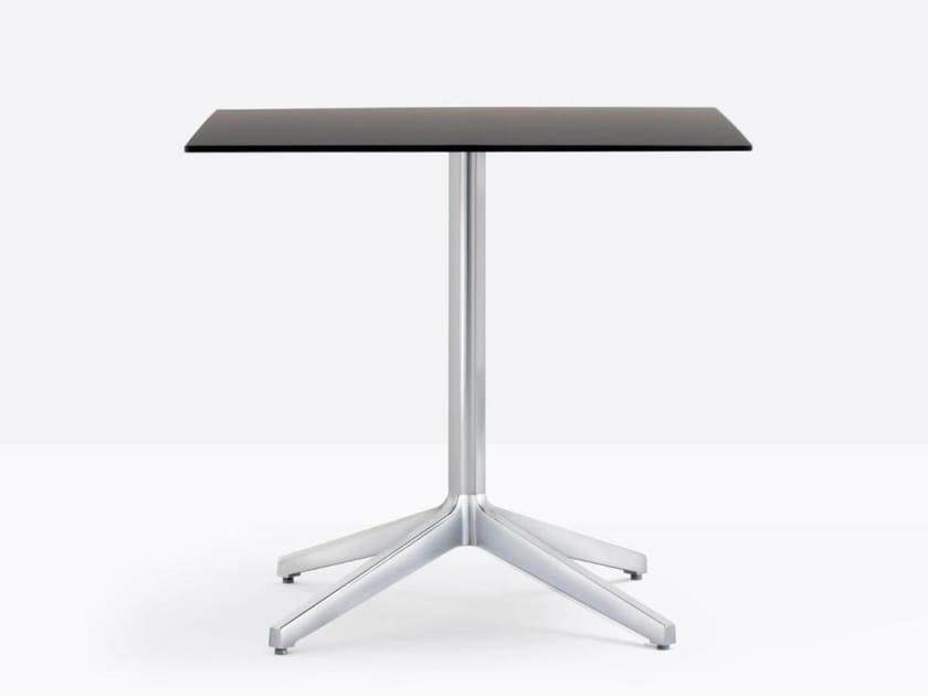 YPSILON 4 4797 table By Pedrali
