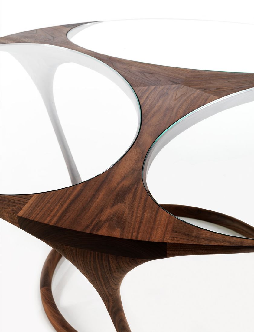 YRIS Round walnut and glass coffee table By Agrippa