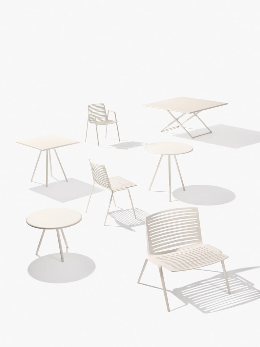 ZEBRA | Coffee table By FAST design Lievore Altherr