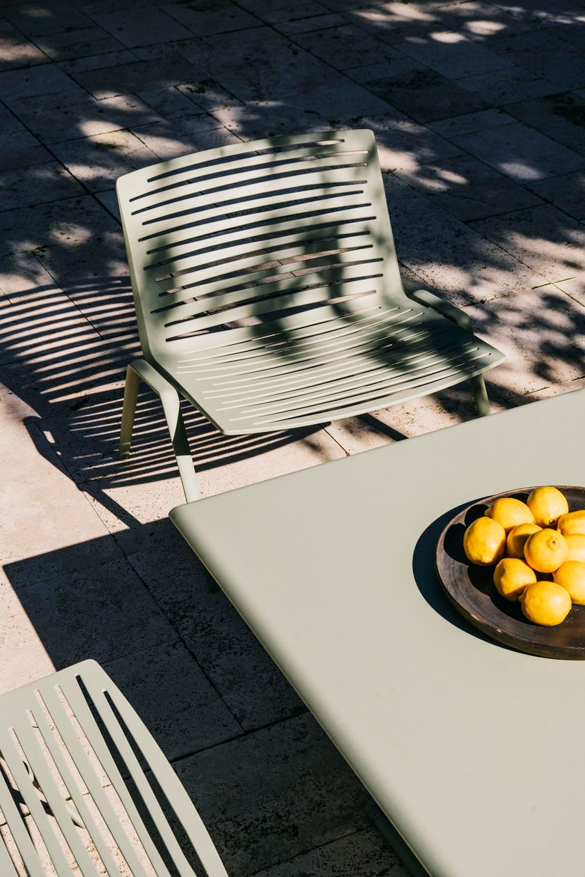 ZEBRA | Garden chair Zebra Collection By FAST design Lievore Altherr