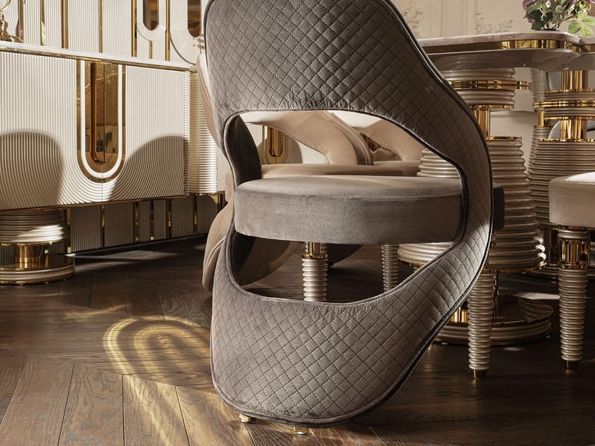 QUINTUS Chair By ZEBRANO