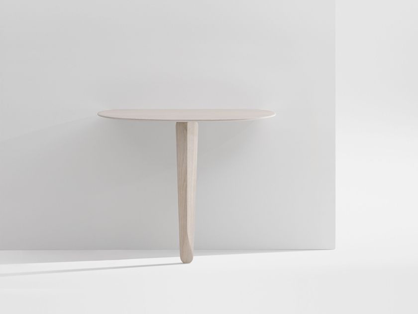 KUYU Console table By ZEITRAUM