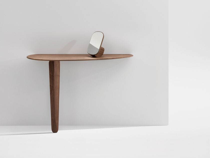 KUYU Console table By ZEITRAUM