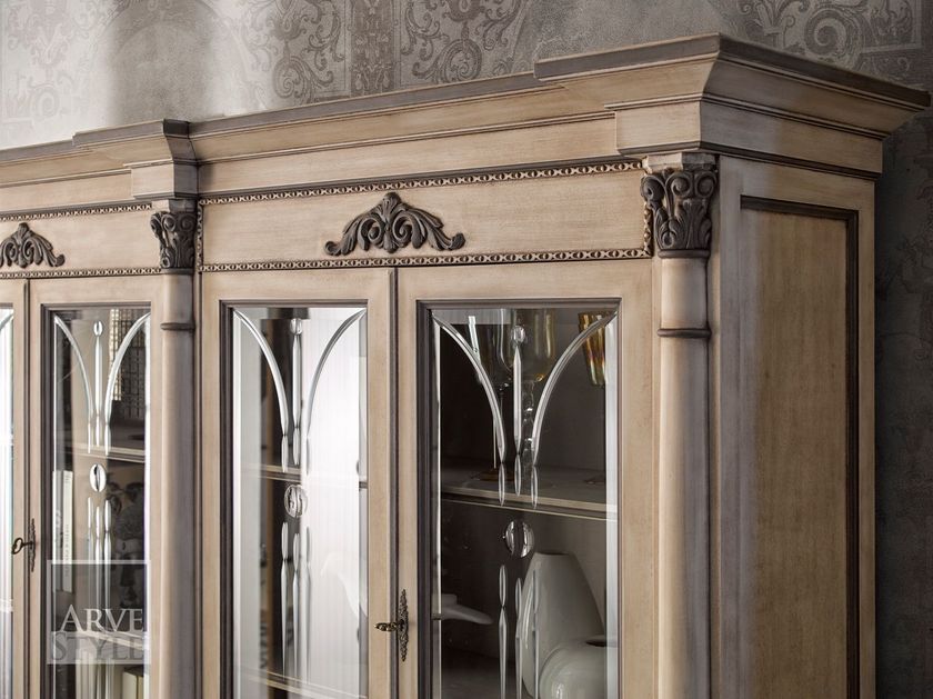 Alacena lacada en madera y vidrio con puertas ZENO By Arvestyle