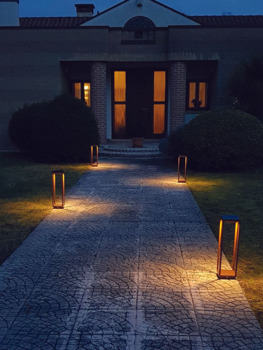 HOME SOLAR Floor lamp By Zafferano
