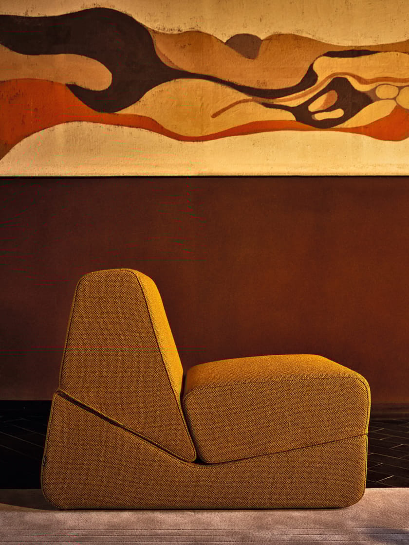 GALEOTTA Poltrona By Zanotta | design De Pas, D'Urbino, Lomazzi