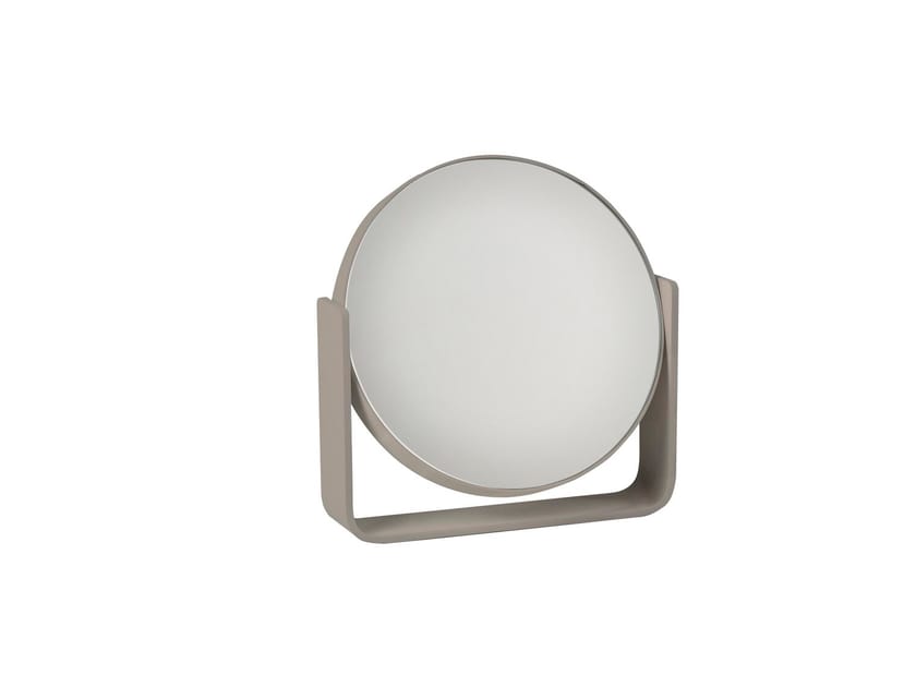 UME Shaving mirror By Zone Denmark