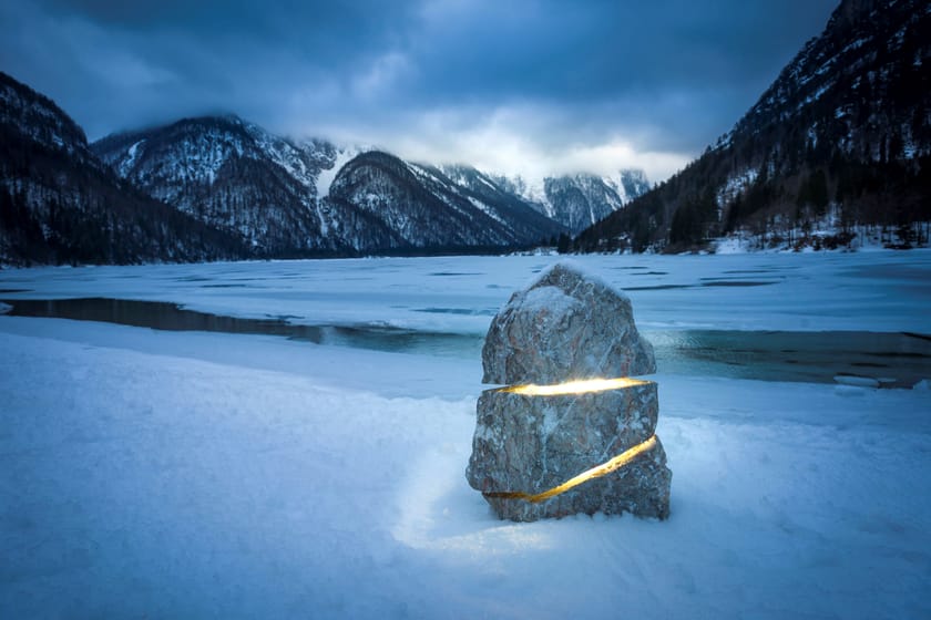 MENHIR OF LIGHT LED natural stone floor lamp By Essenze di Luce ...