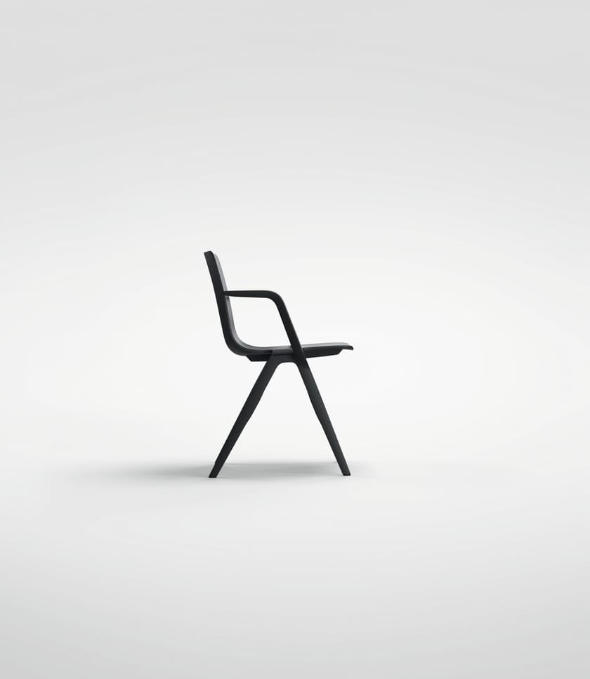 A-FAMILY Stackable chair with armrests By Brunner | design Jehs+Laub