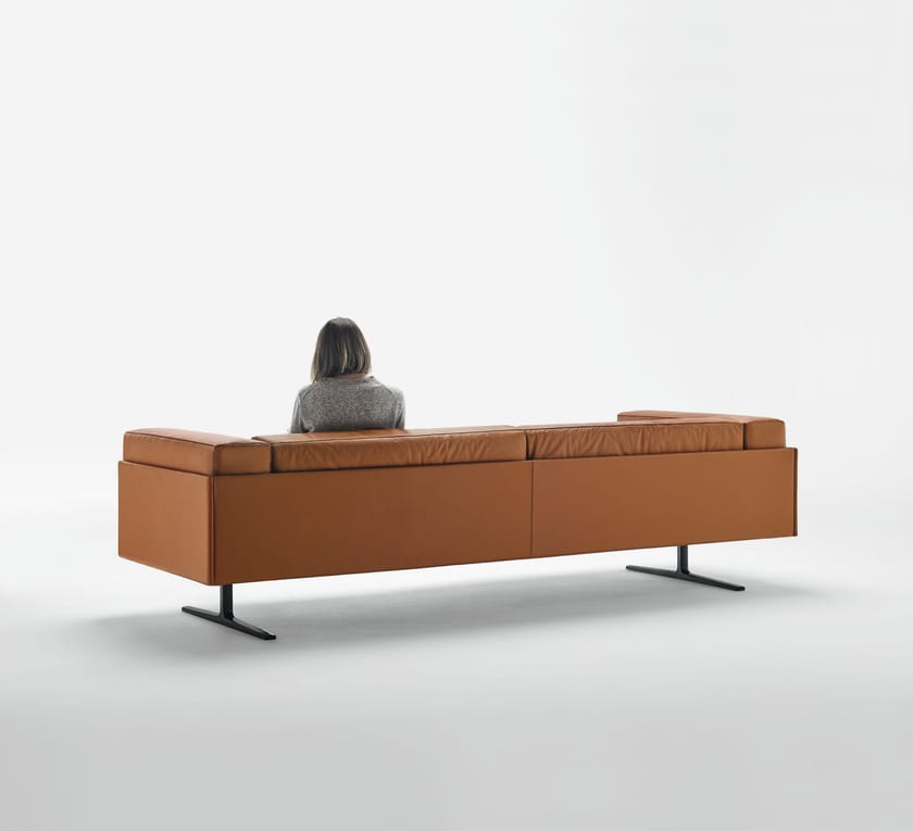 MARCUS Sofa By INCLASS