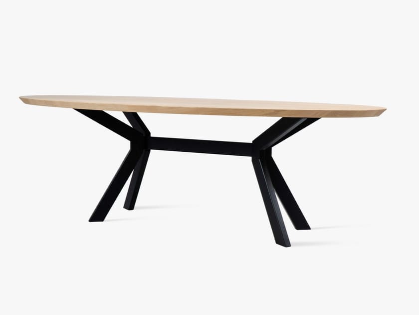 ALBERT | Oval table By Vincent Sheppard