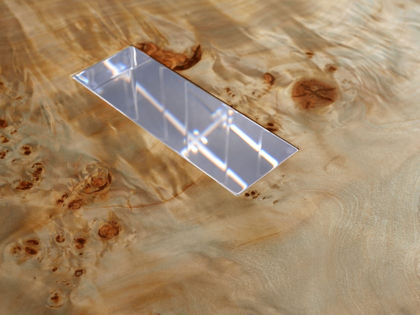 VENUS Table By Alcarol