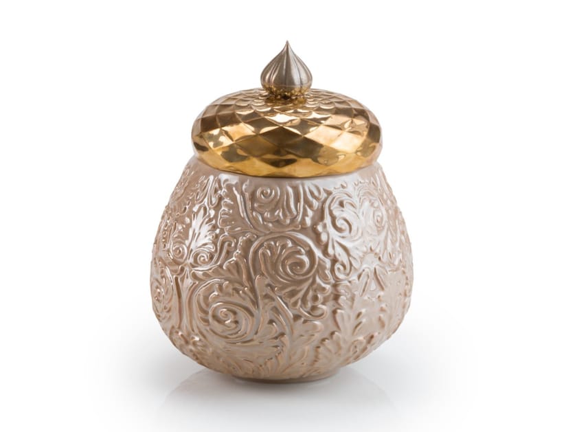 ALIDA candle By VILLARI