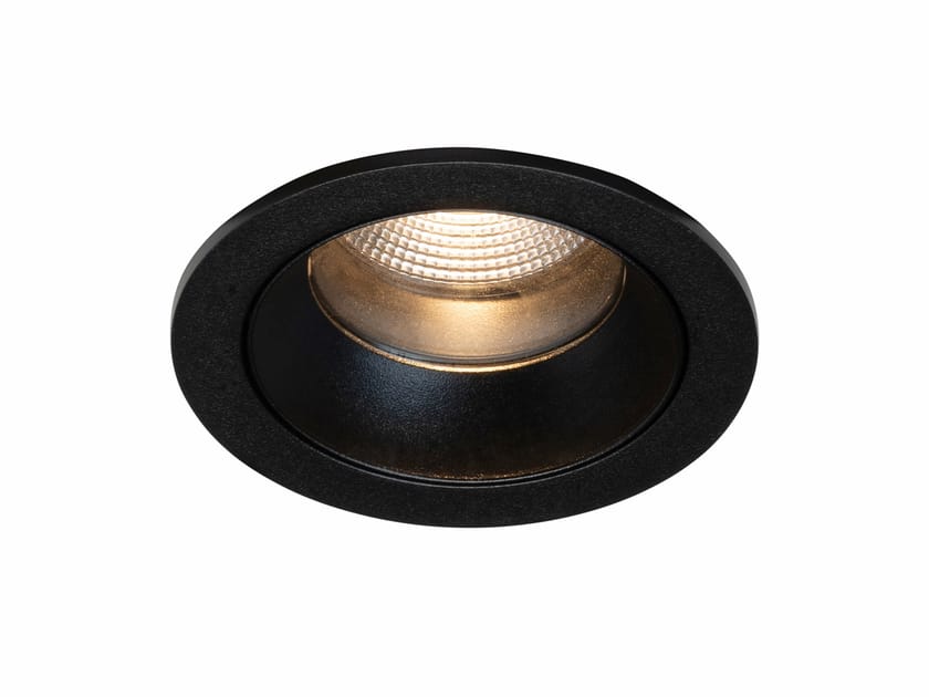 ALPHA R spotlight By KEYLIGHT