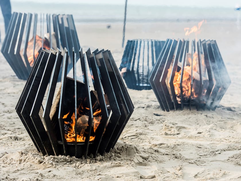 ANEMONE BIO fire baskets By Metalfire