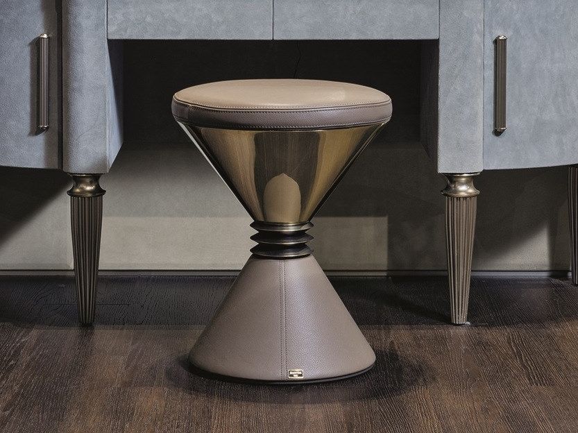 ANGIE Round leather pouf By Longhi | design Giuseppe Viganò