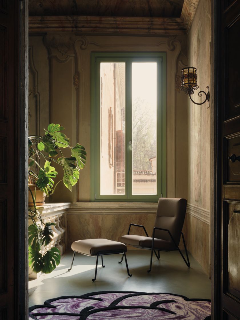 SOLICE Armchair By arflex